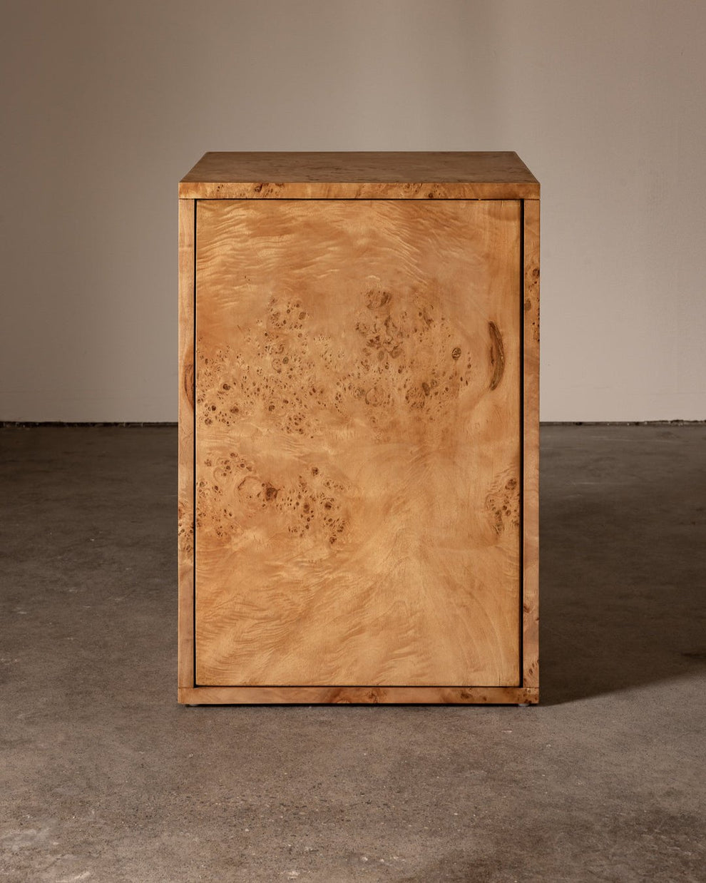 Vernier rectangular side table – Galerie Paradis